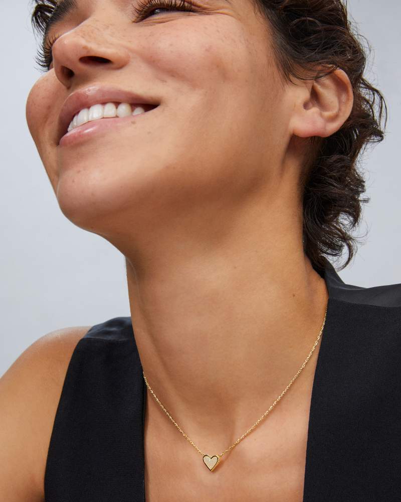 Framed Ari Heart Gold Stud Earrings in Iridescent Drusy | Kendra Scott